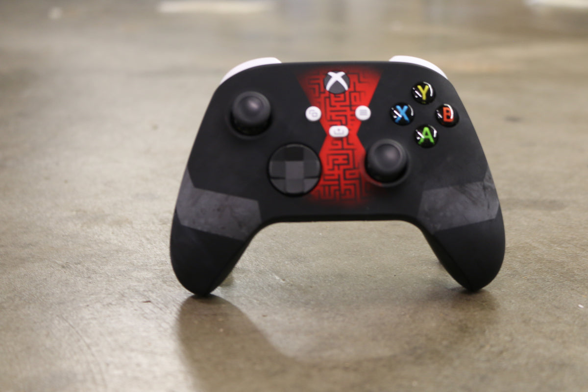 Widow Bite – Xbox Series X | One S – Custom Controller – Controller Chaos