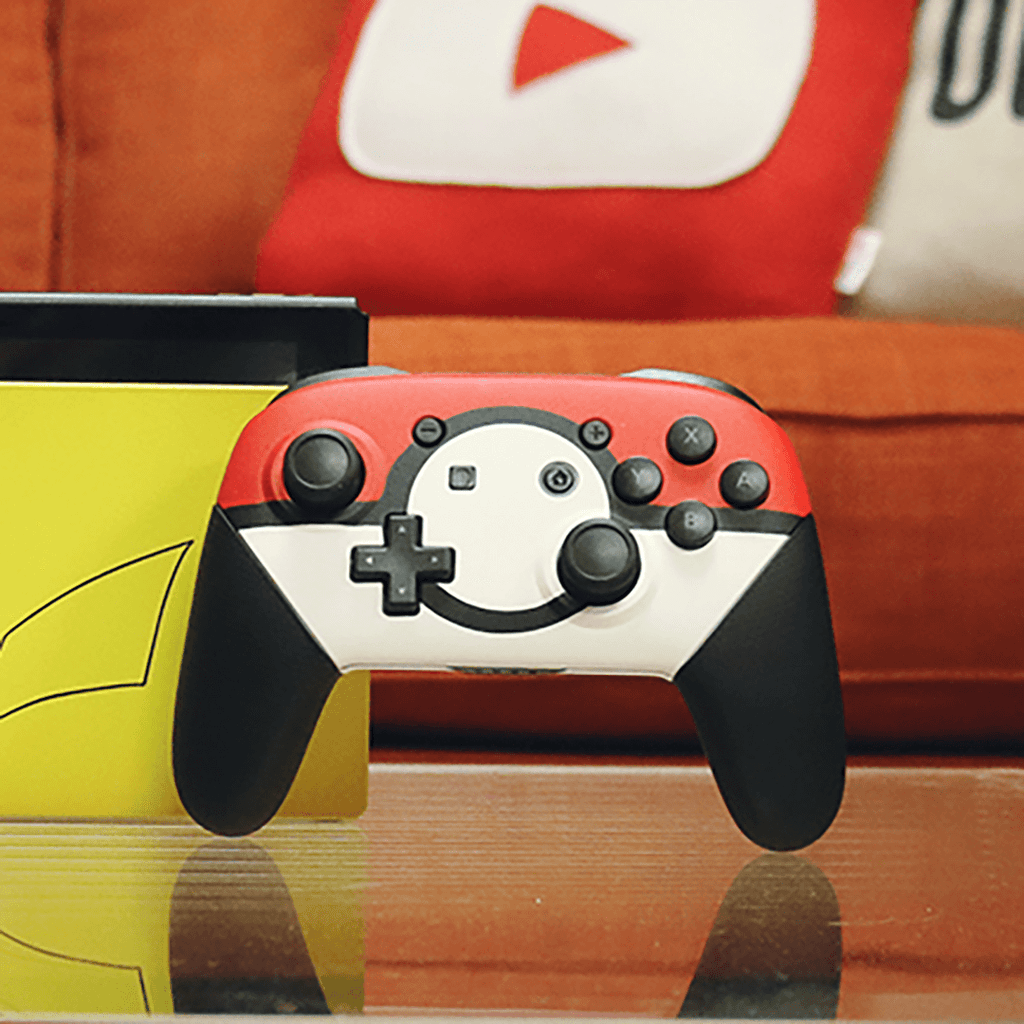 Poké Ball (PRO) – Controller Chaos